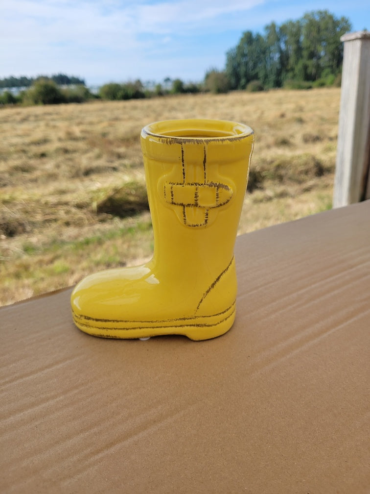 Yellow Rubber Boot – van der Meer Garden Centre